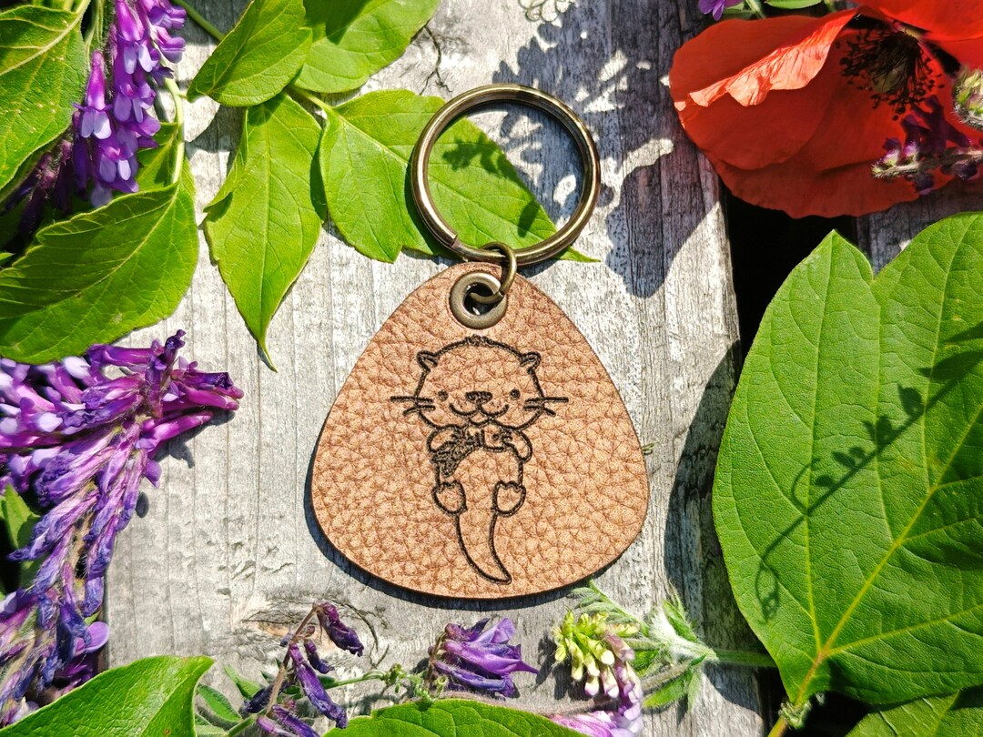 Cute Otter Keychain, Sea Otter Leather Keyring, Option to Personalise ...