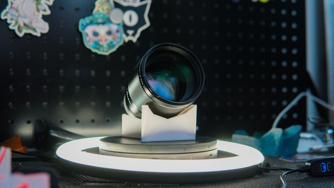 Shiny White Camera Lens Display Stand - DSLR Lens Display Stand ...