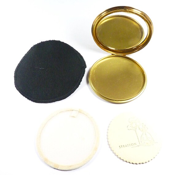 Rare And Highly Collectible Stratton Powder Compact H… - Gem