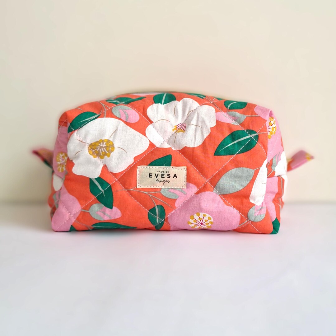 Pink Quilted Makeup & Carry All Bag, Cute Flower Cottagecore Aesthetic ...