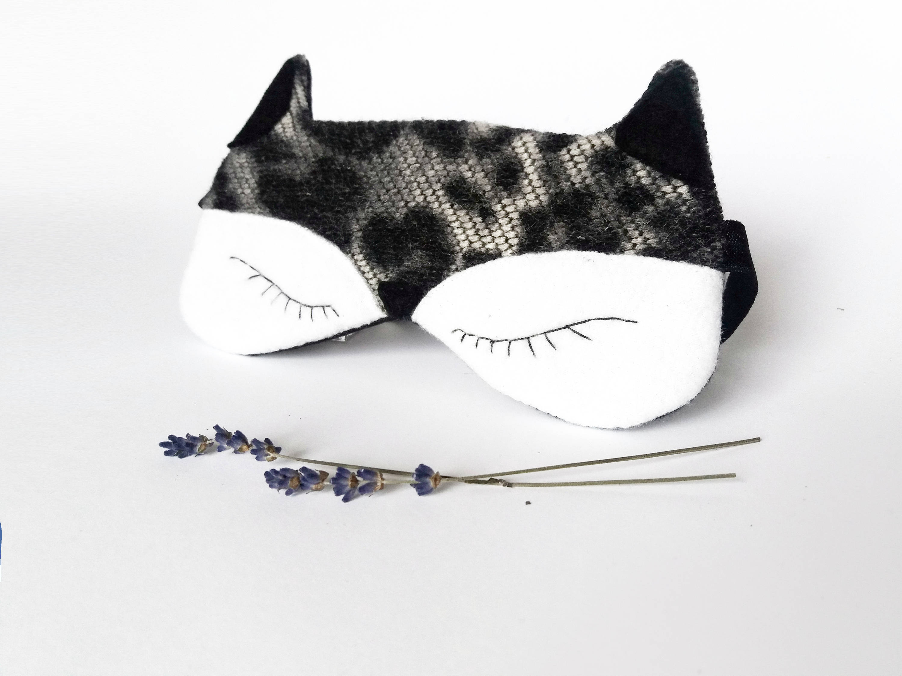 Gray Cat Eye Sleep Mask - Cute Sleep Mask - Plush Soft Eye Pillow ...