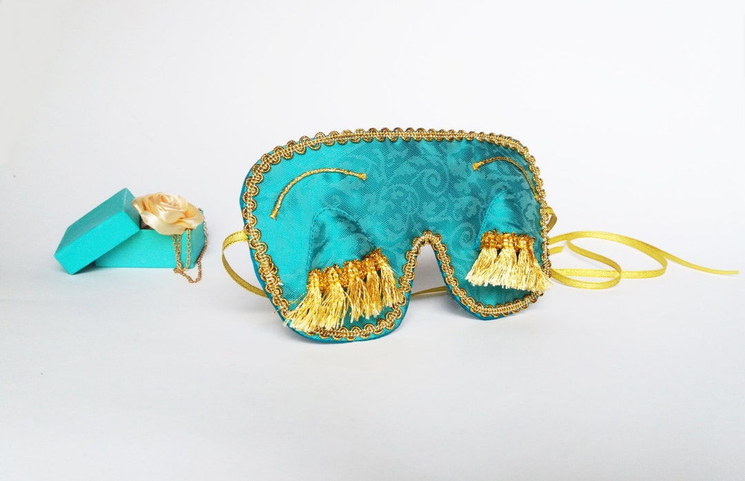 Audrey Hepburn Sleep Mask With Eyelashes - Holly Golightly Breakfast at ...