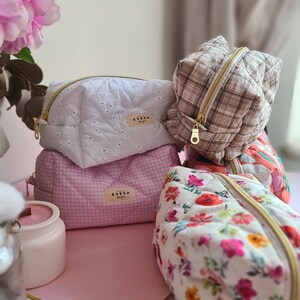 Pink Quilted Makeup & Carry All Bag, Cute Flower Cottagecore Aesthetic ...