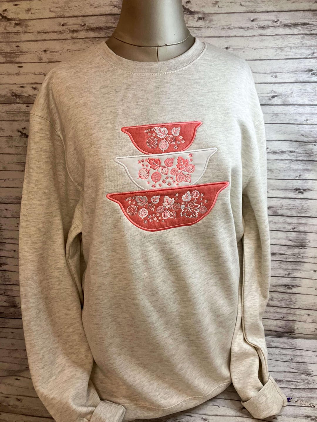 Vintage Pyrex Bowl Applique Shirt, Pyrex, Pyrex Shirt, Girl Gift, Women ...