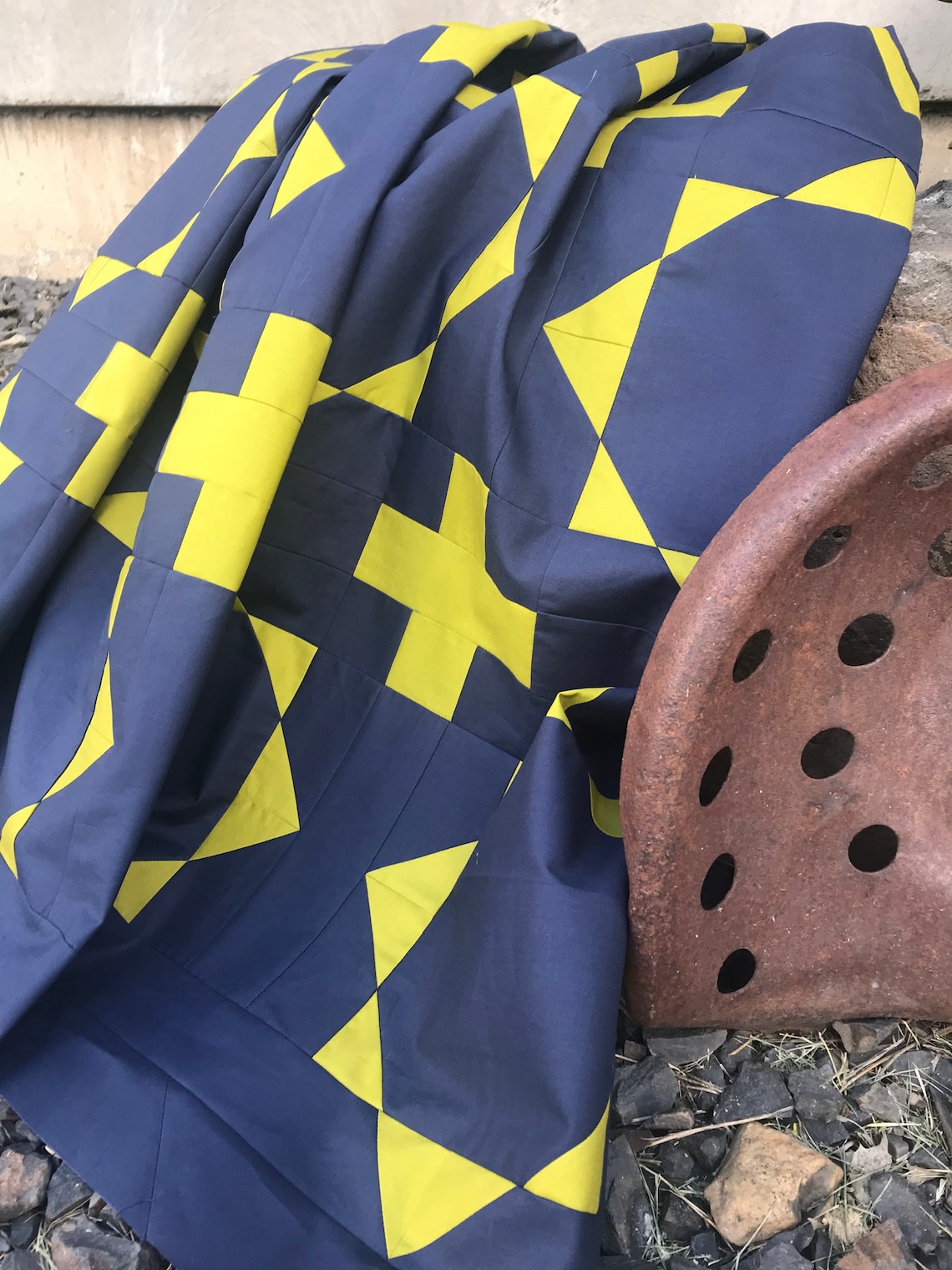 Ferris Wheel PDF PATTERN / Classic 2-color Quilt Pattern / Modern ...