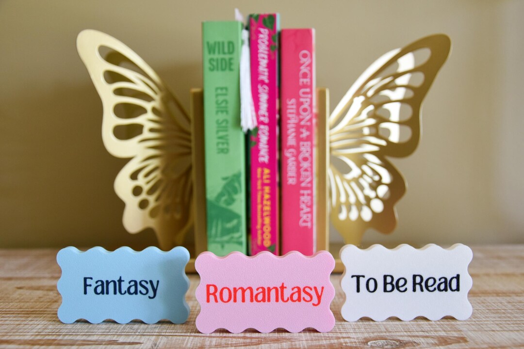 Wavy Bookshelf Labels- Squiggle Home Library Organization Bookshelf ...