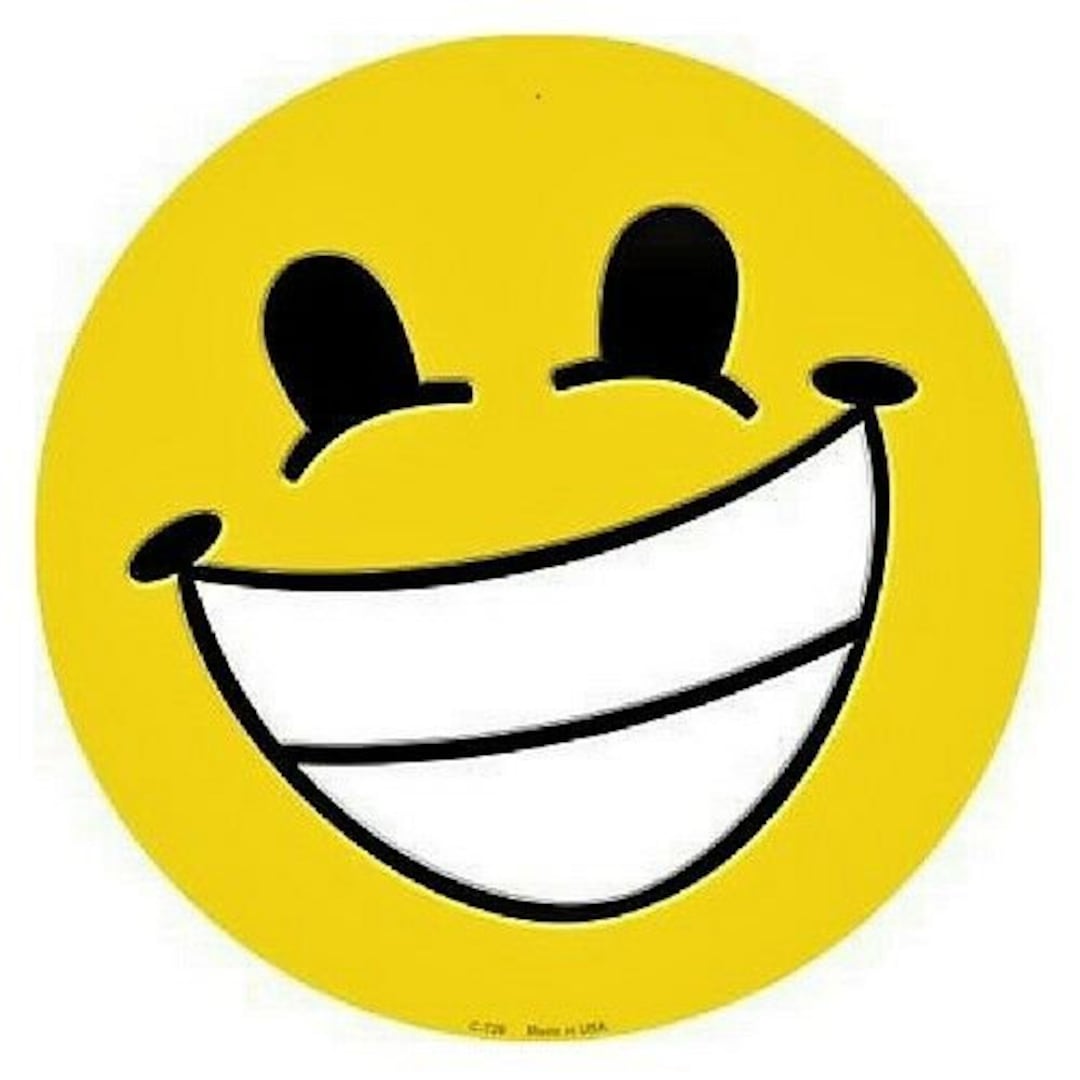 Indoor/outdoor Cheesy Smiley Face Emoji Metal Round Circular Sign 12 ...