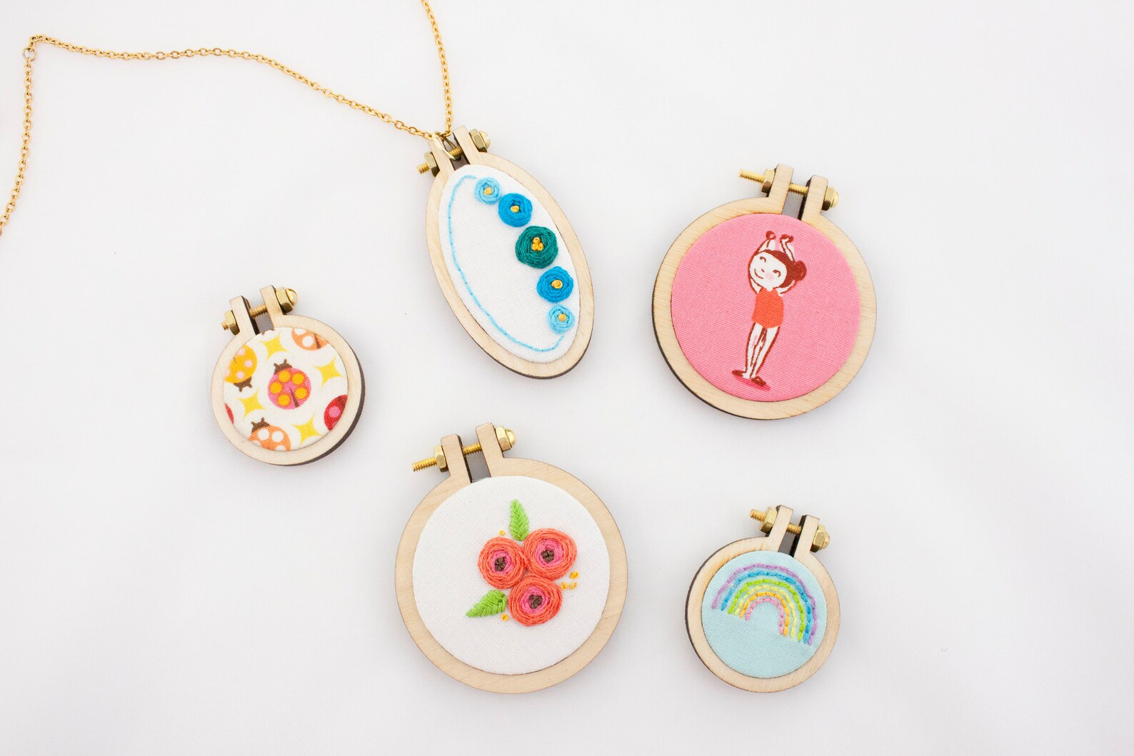 Mini Embroidery Hoop Variety Pack - Mini Hoop Kit - Round Mini Hoop ...