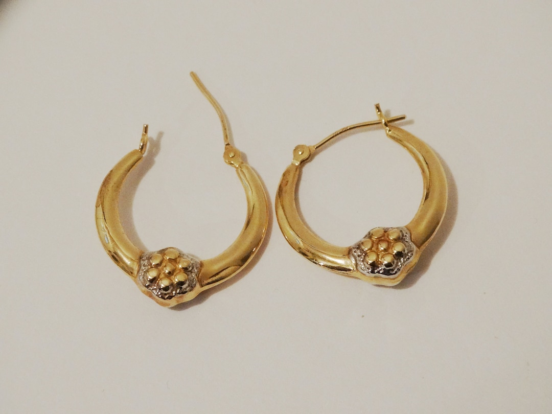 14k Yellow Gold Reversible Hoop Earrings. - Etsy