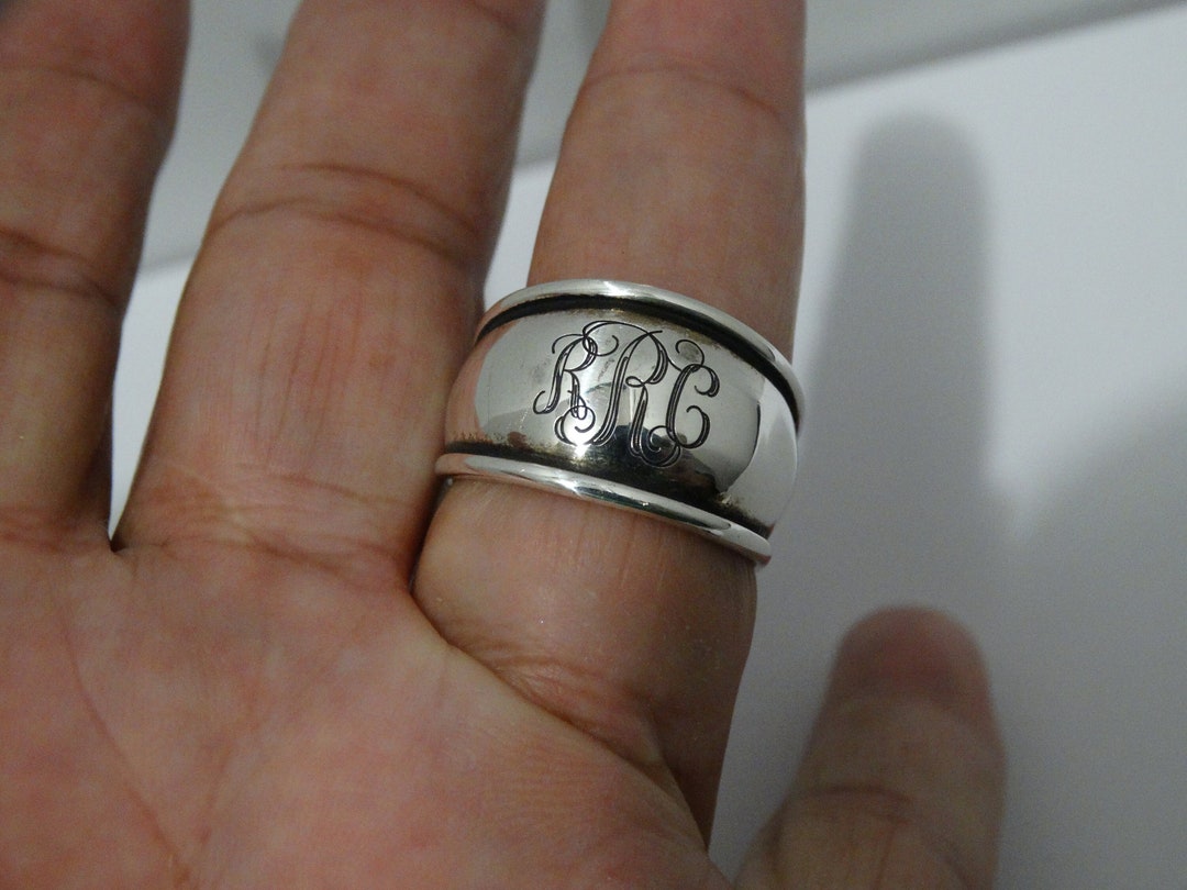James Avery Sterling Monogrammed Band Ring Size 8. - Etsy