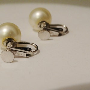 MARVELLA Signed 0.50" Faux Pearl Screw Back Earrings. - Etsy
