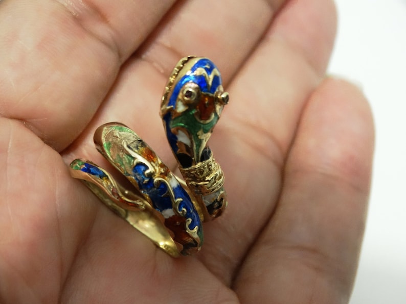 14k Gold Enamel Coil Snake Ring Size 7. - Etsy