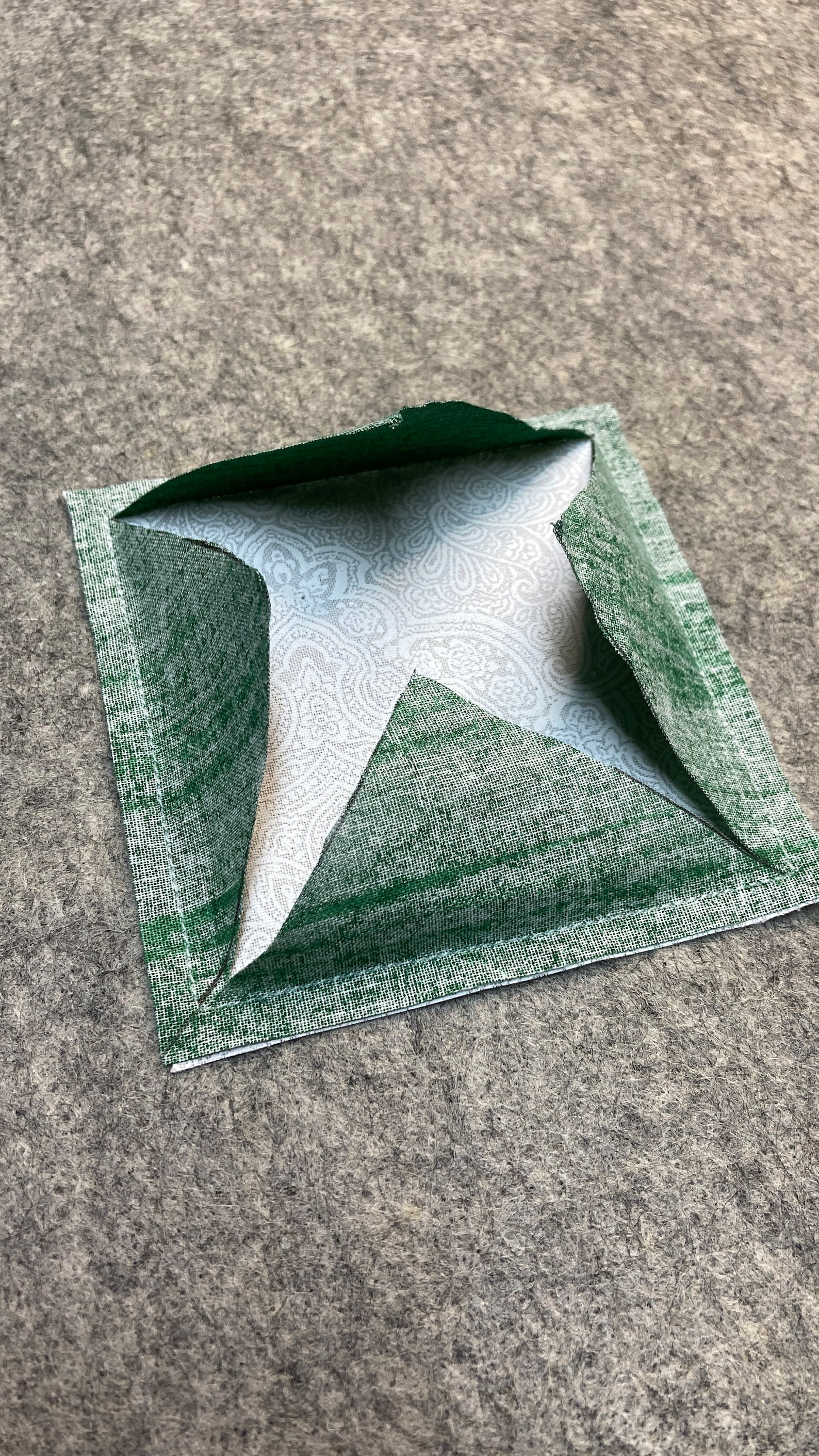 Step-by-step Beginner Square in a Square Exploding Quilt Block Tutorial, Perfect for Quilting ...