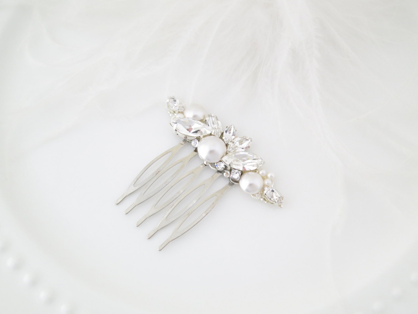 Small Bridal Comb Modern Hair Brooch Wedding Hair Accessory - Etsy