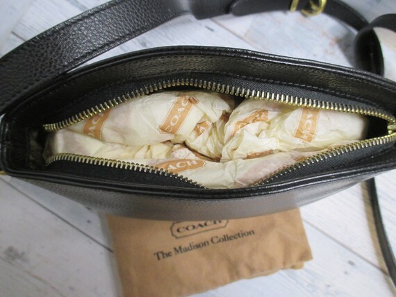 Vintage Coach Madison Collection Black Pebbled Leathe… - Gem