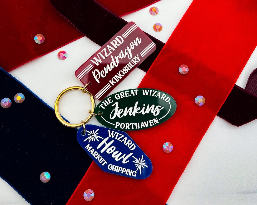 Howl‘s Moving Castle Keychain - Wizard Howl, Wizard Pendragon, Wizard ...