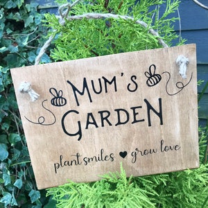 Mums Garden Sign, Rustic Garden Signs, Yard Decor, Plant Pot Signs ...