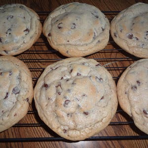 HUGE Homemade Half Pound Chocolate Chip Cookies (choice of Quantity) - Etsy