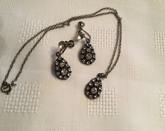 Vintage jewelry set | Etsy