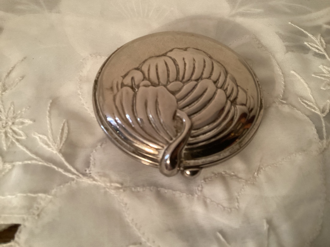 Vintage Silver Plate COMPACT MIRROR With PHOTO One Side for A Photo and ...