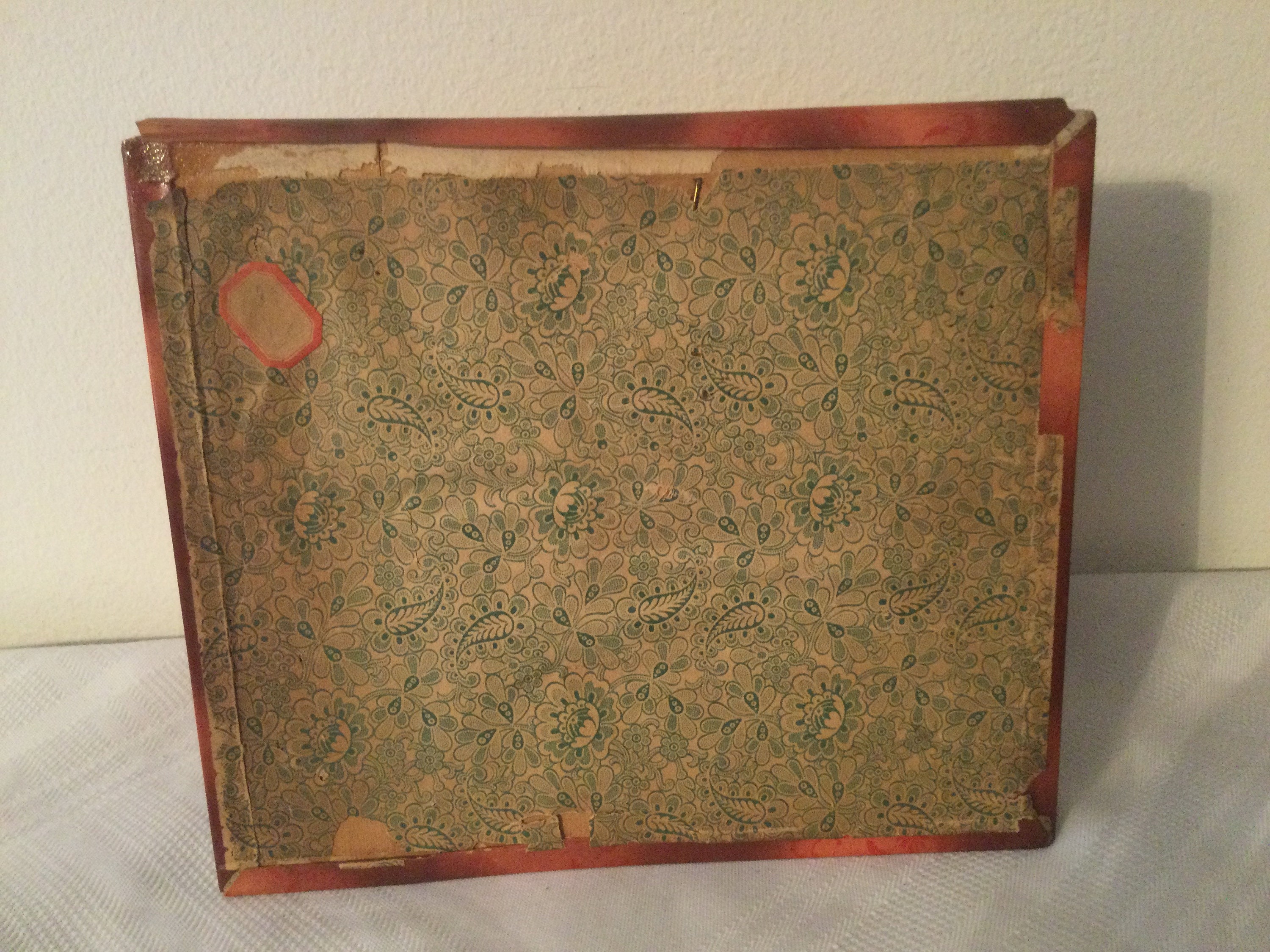 Salevintage CELLULOID BOX With Mustache Cup 1920s Well - Etsy