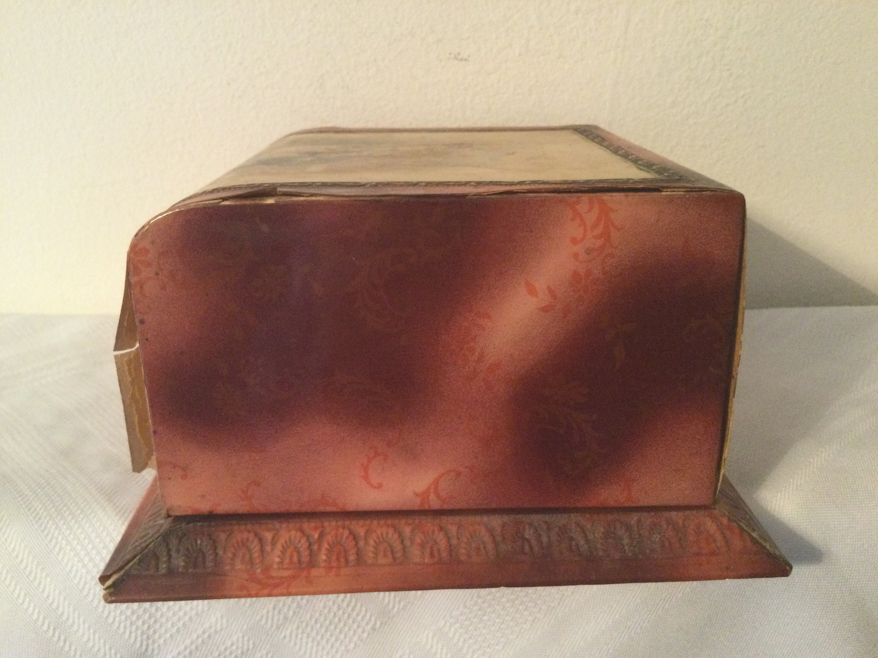 Salevintage CELLULOID BOX With Mustache Cup 1920s Well - Etsy