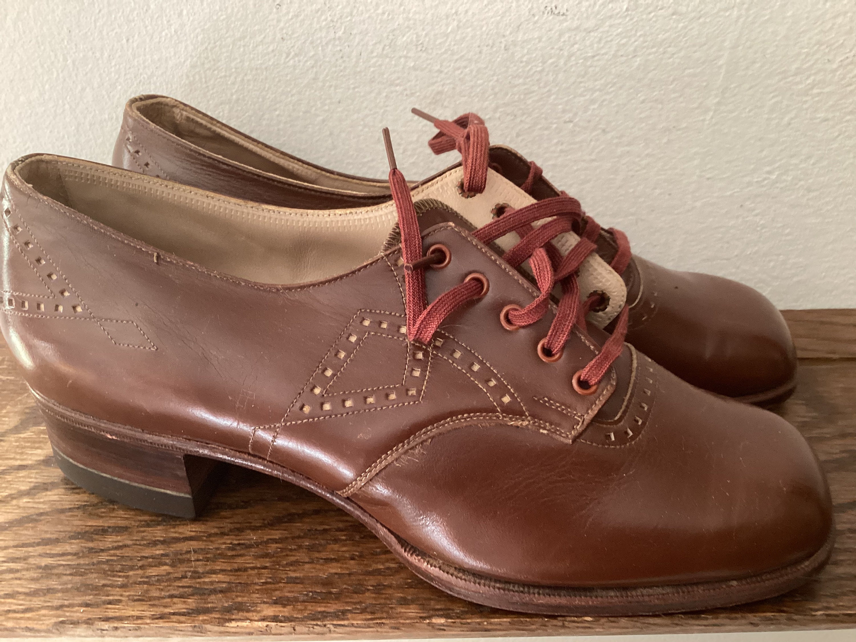 Sale***vintage Brown Lace up ROBERTS, JOHNSON & RAND Shoes Brogue Style ...