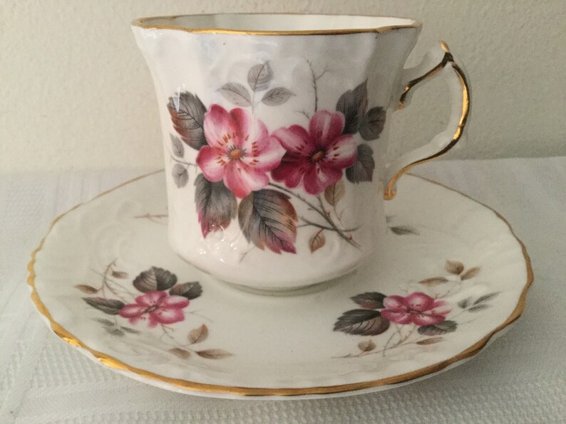Vintage HAMMERSLEY Fine Bone China Teacup and Saucer Set Made in ...