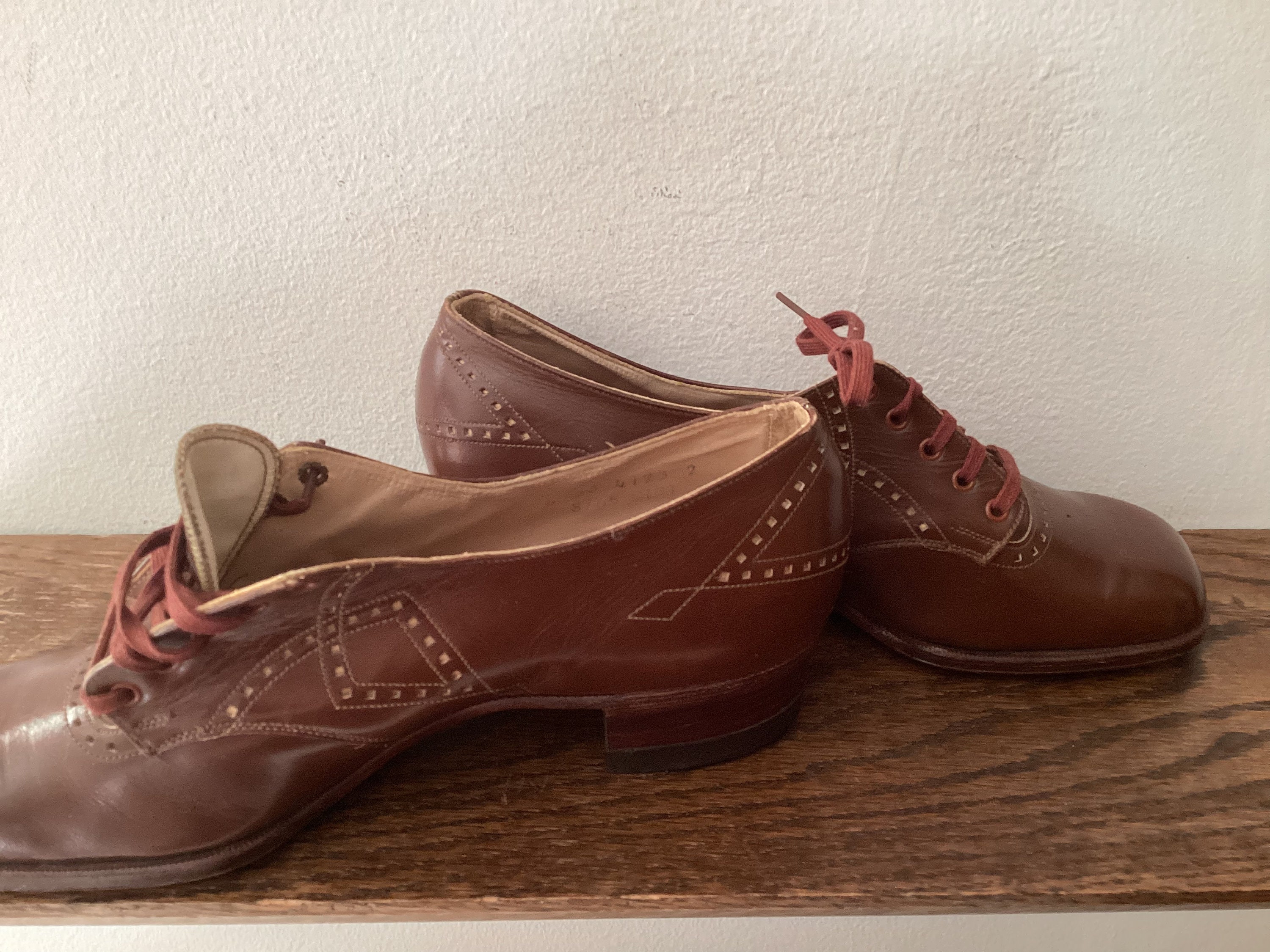 Sale***vintage Brown Lace up ROBERTS, JOHNSON & RAND Shoes Brogue Style ...