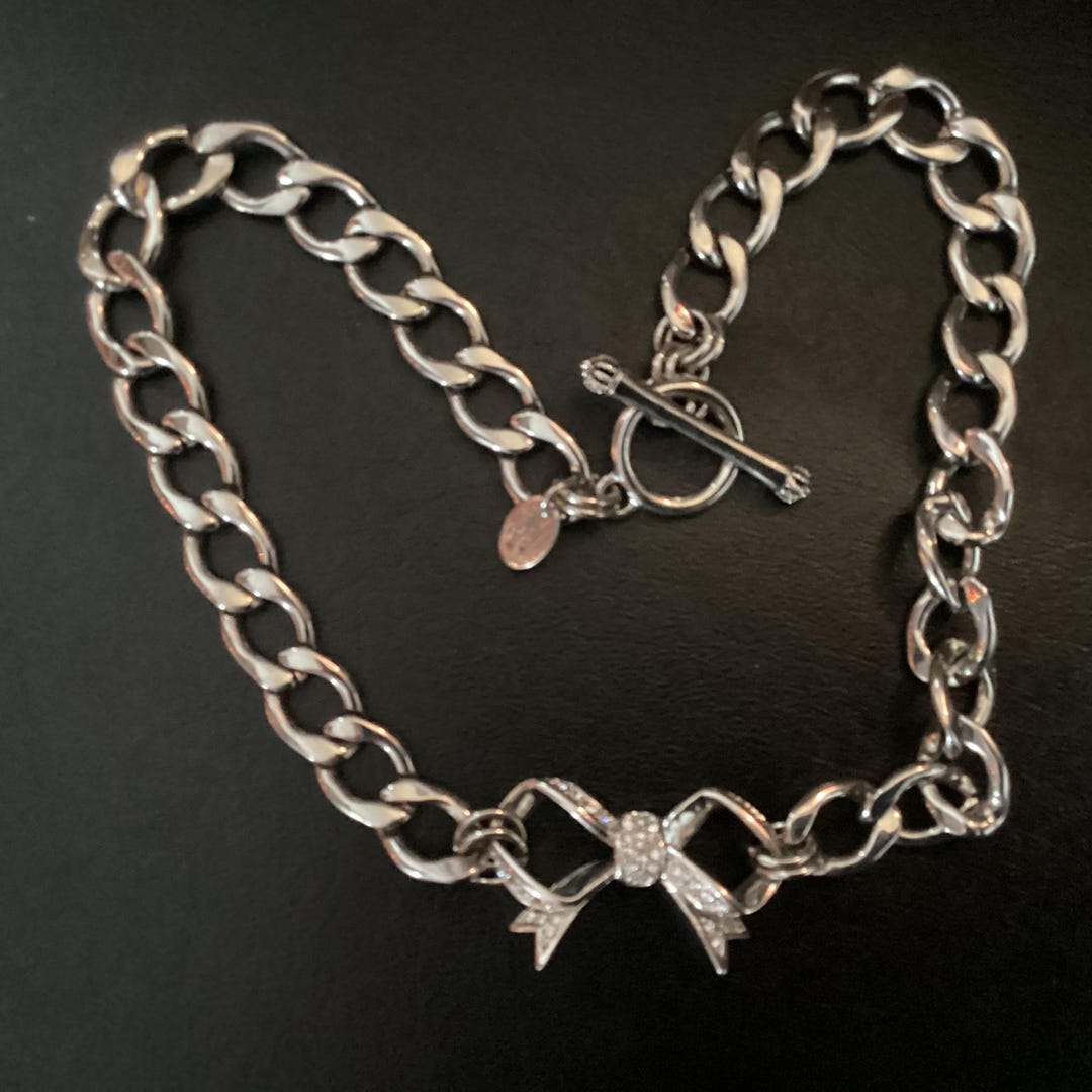 Sale****vintage JUICY COUTURE BOW Necklace Silvertone Rhinestone Bow ...