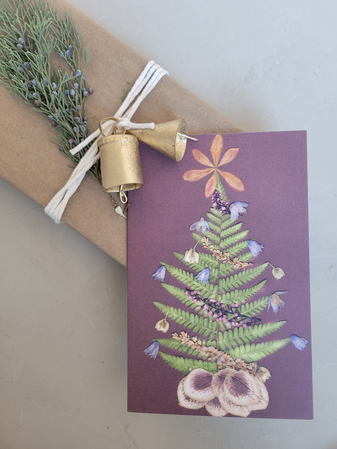 Card Featuring Pressed Flower Christmas Tree - Etsy