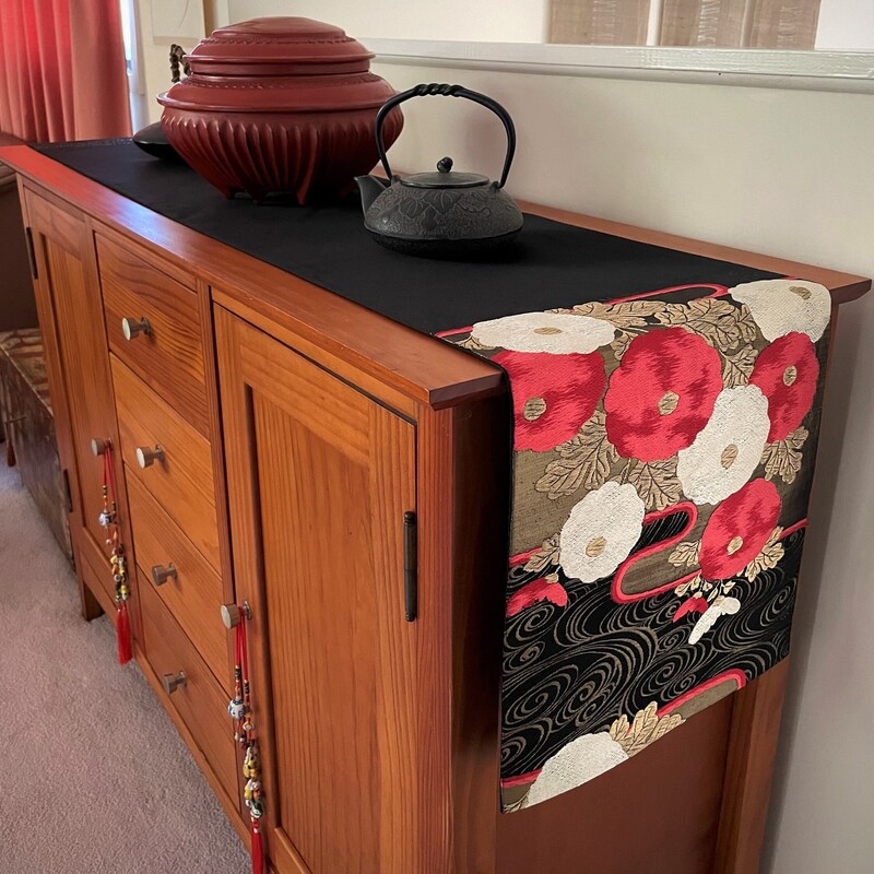 Japanese Table Runner - Etsy