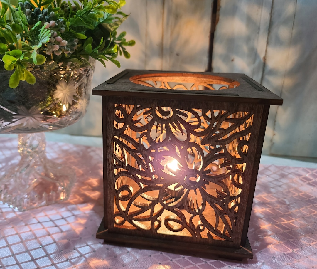 Floral Pattern Night Light, Table Lamp With a Floral Design, Dorm Room ...