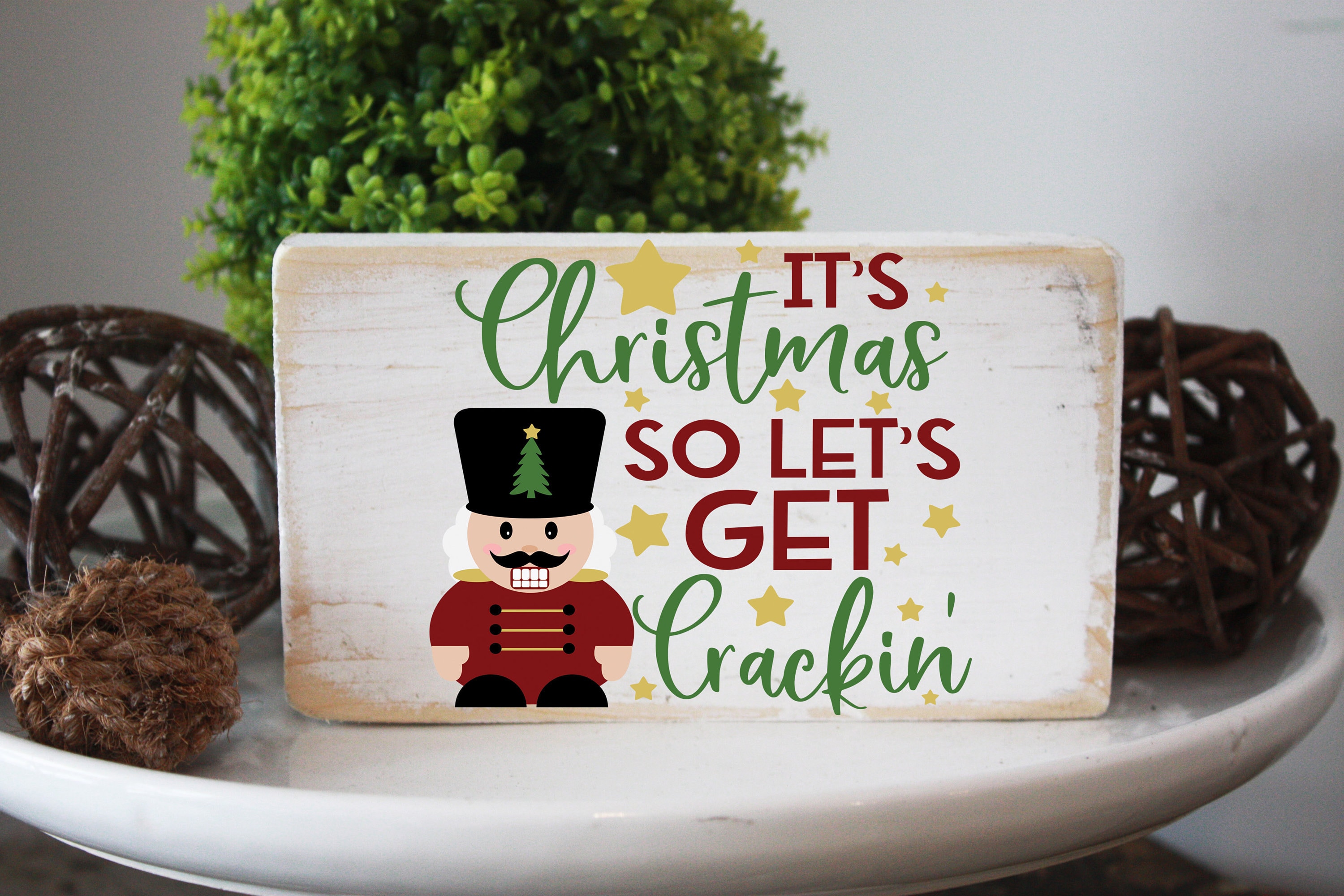 It's Christmas so Let's Get Crackin' / Christmas - Etsy Canada