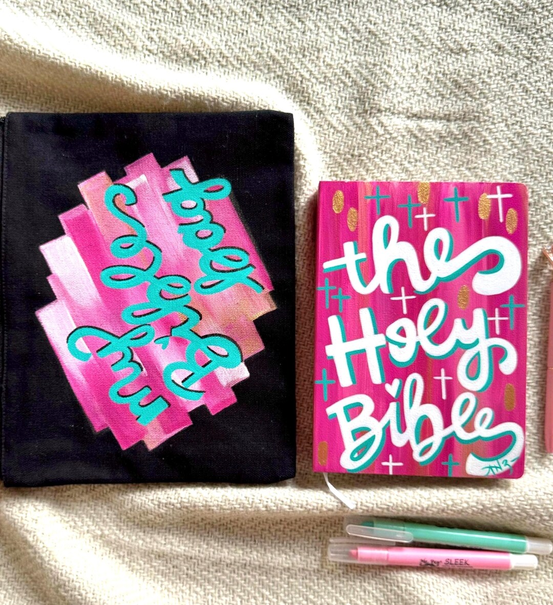 Preppy Design KJV Bible, Custom Hand Painted King James Version for ...