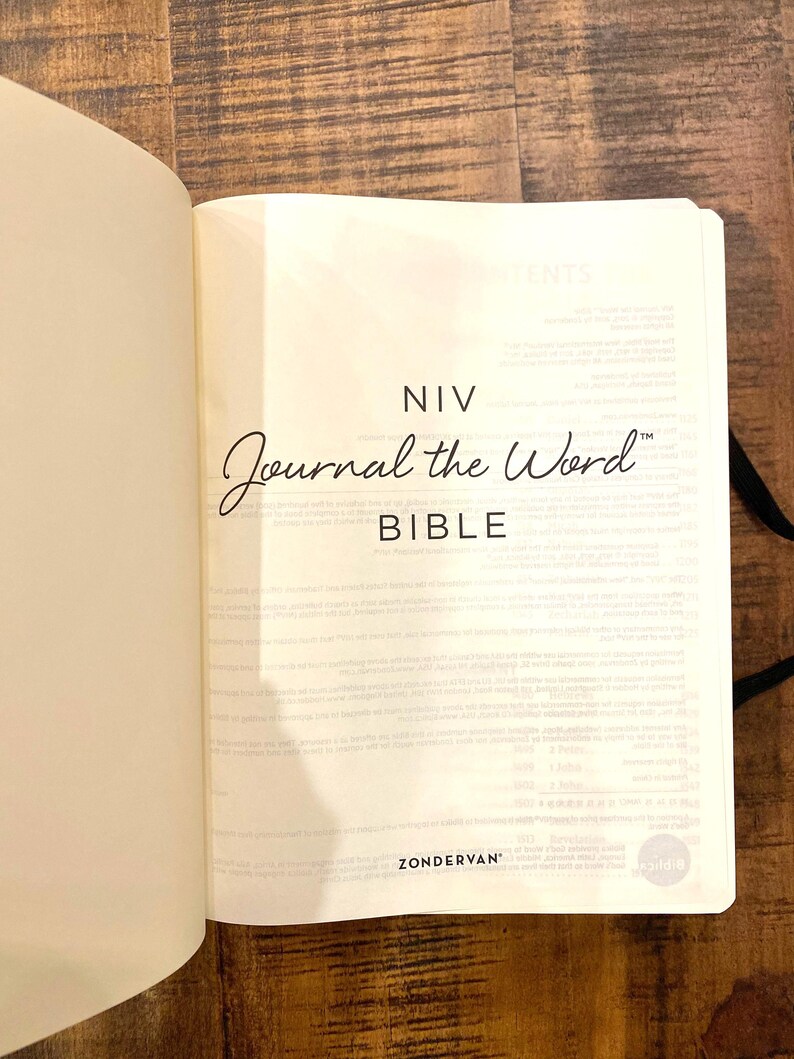 Preppy NIV Journaling Bible, Preppy Floral Leopard on the Holy Bible ...