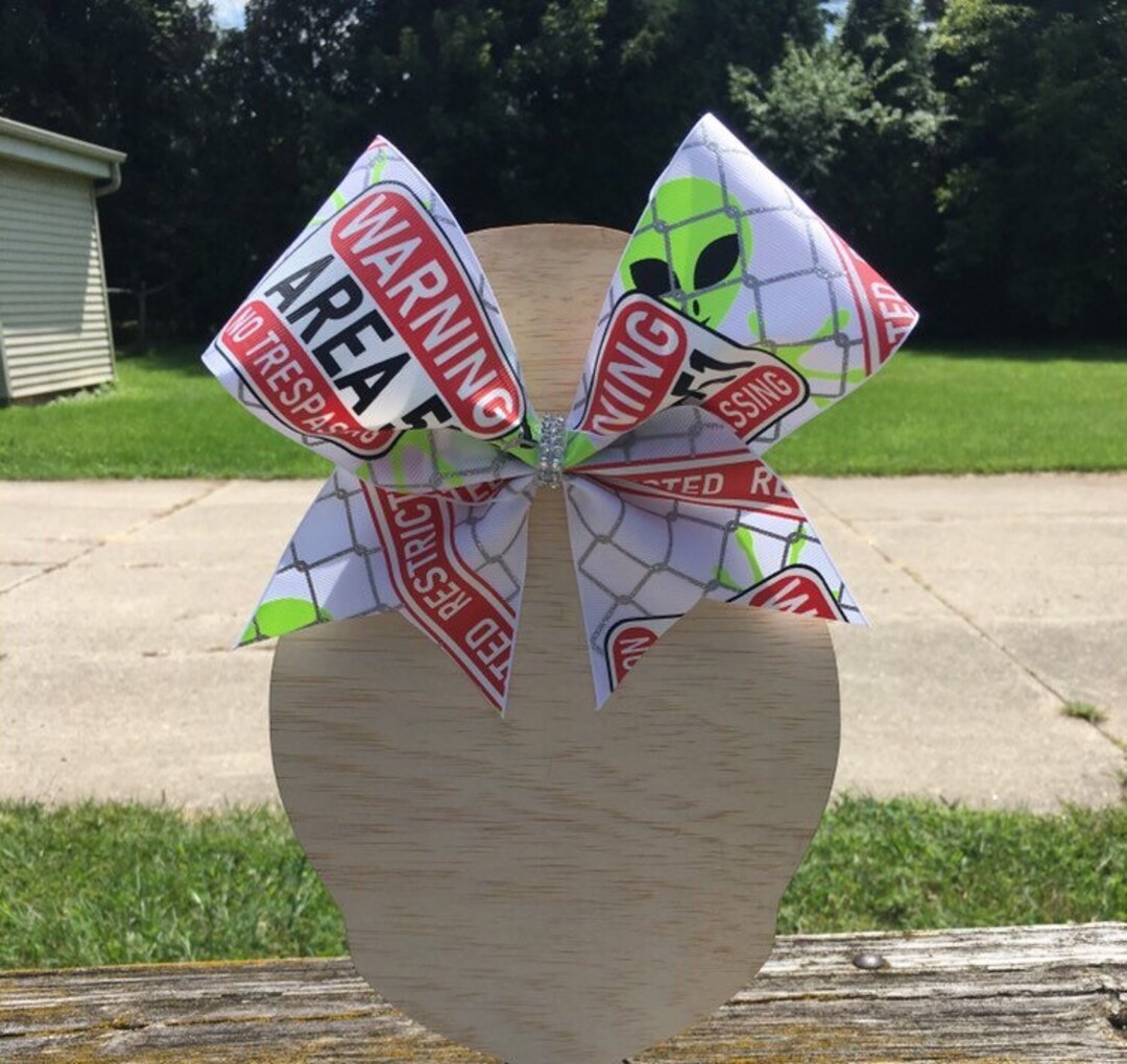 Alien Cheer Bow - Etsy
