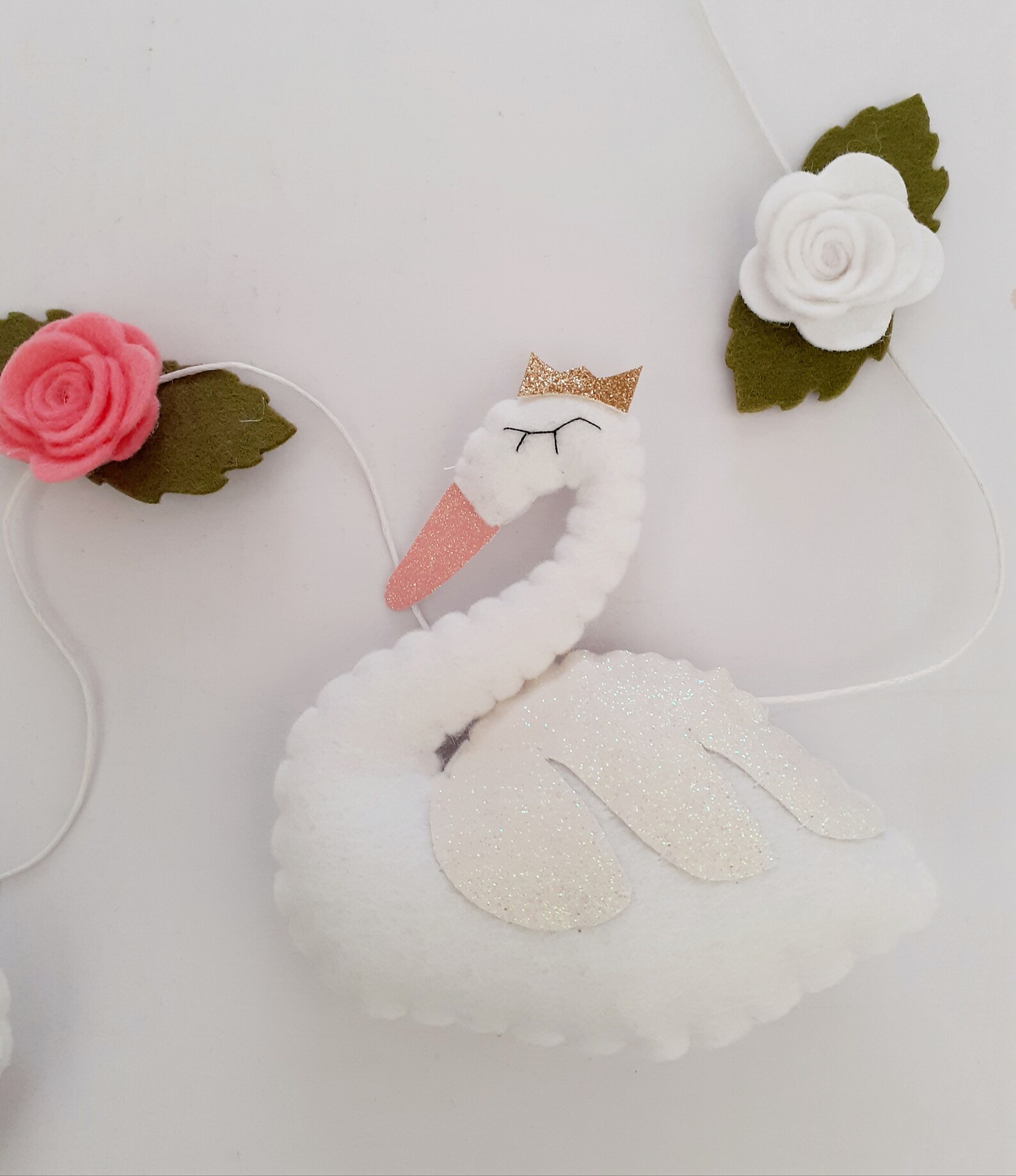 Swan Garland, Swan, Wall Hanging, Swan Decor, Girls Room, Swan Princess ...