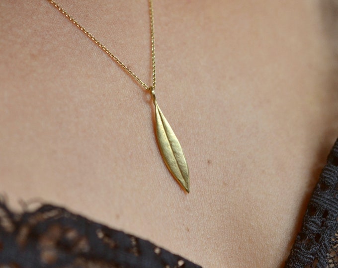 Olive Leaf Necklace Solid 18k Gold Necklace Single Leaf - Etsy