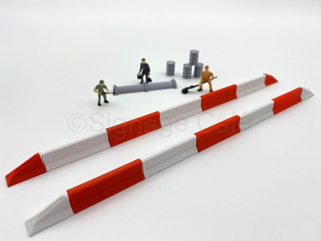 10 - Red and White Jersey Barrier Road Work Construction PLUS End ...