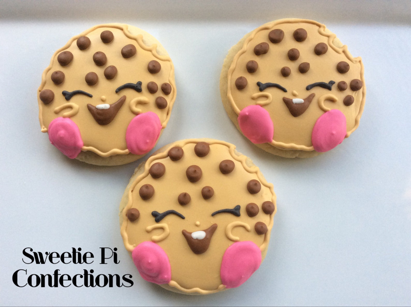 LIPPY LIPS SHOPKINS Cookie Party Favors // Decorated Cookie // | Etsy