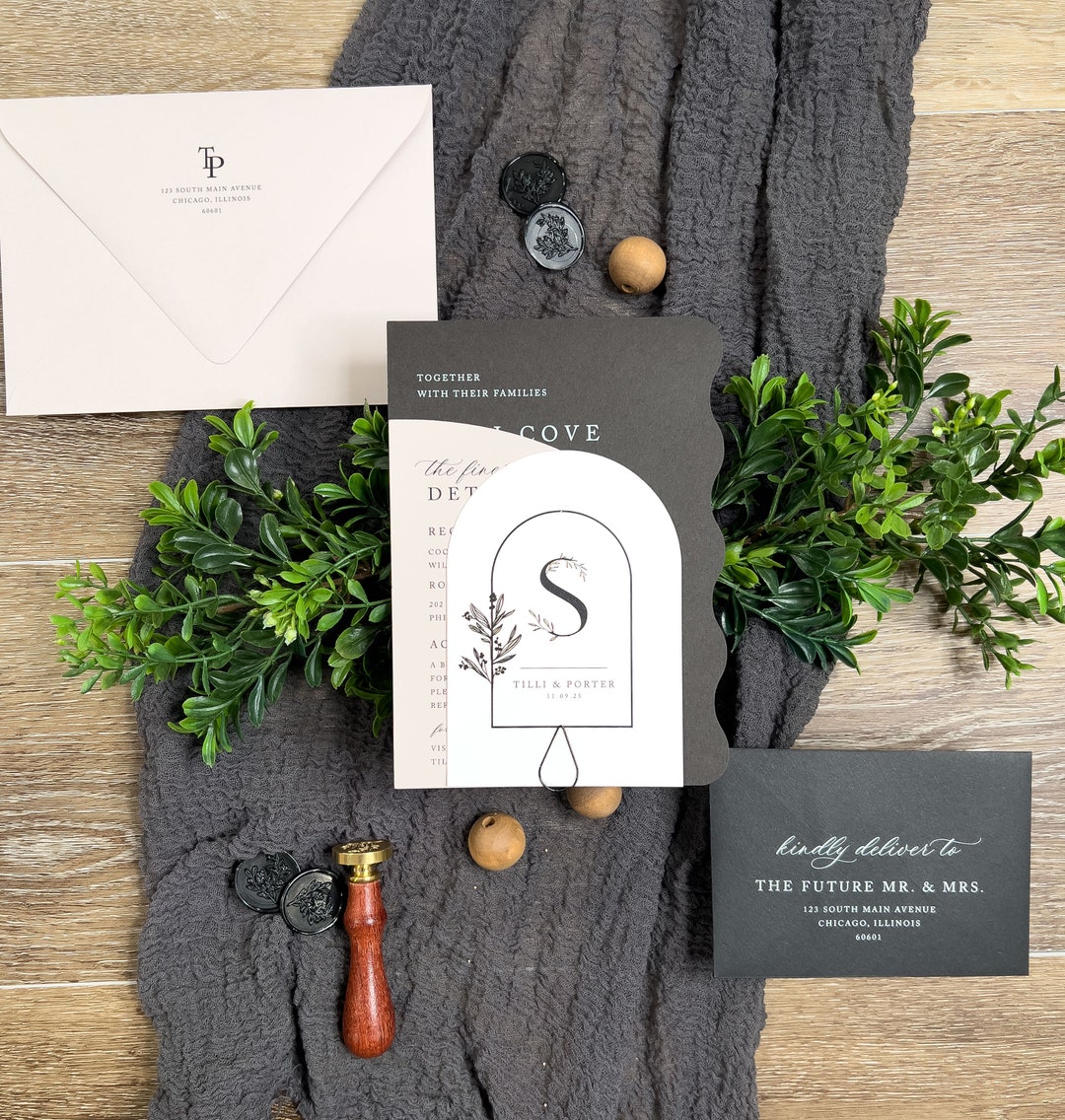 Printed Tilli Wavy Arch Invitation Suite, Black and White Invitations ...