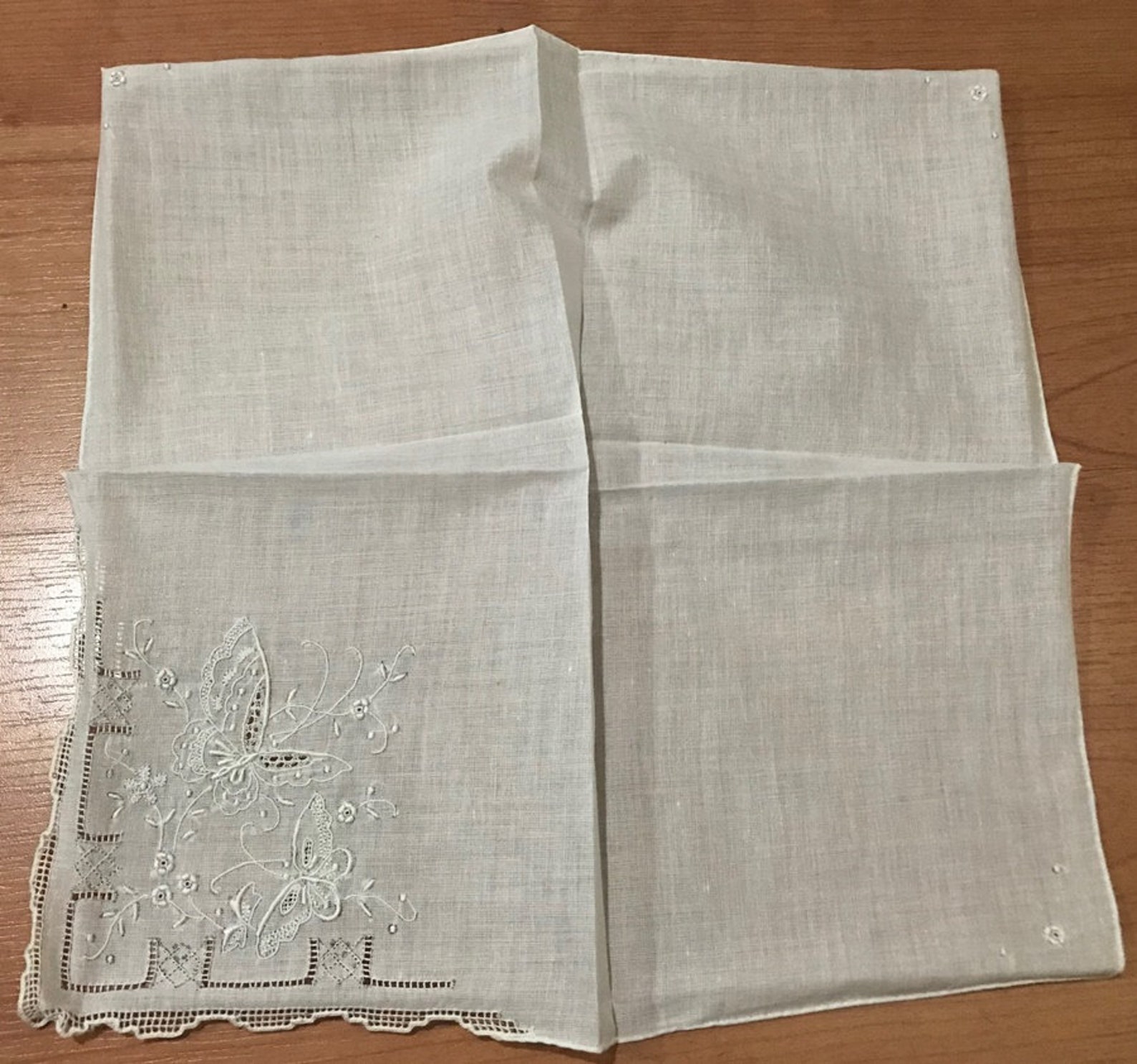 Vintage Swatow Lace Bride's Handmade Embroidered Hankies - Etsy