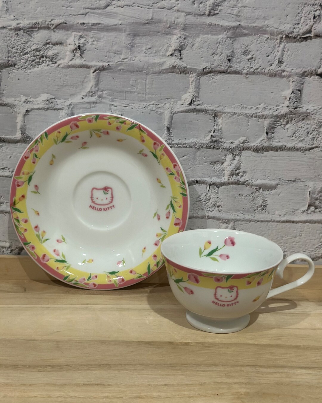 2000 Sanrio Hello Kitty Coffee Mug and Saucer - Etsy