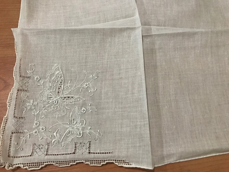 Vintage Swatow Lace Bride's Handmade Embroidered Hankies - Etsy