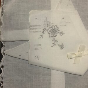 Swatow Lace Bride's Handmade Embroidered Hankies Set of 2 - Etsy