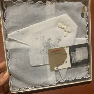 Swatow Lace Bride's Handmade Embroidered Hankies Set of 2 - Etsy