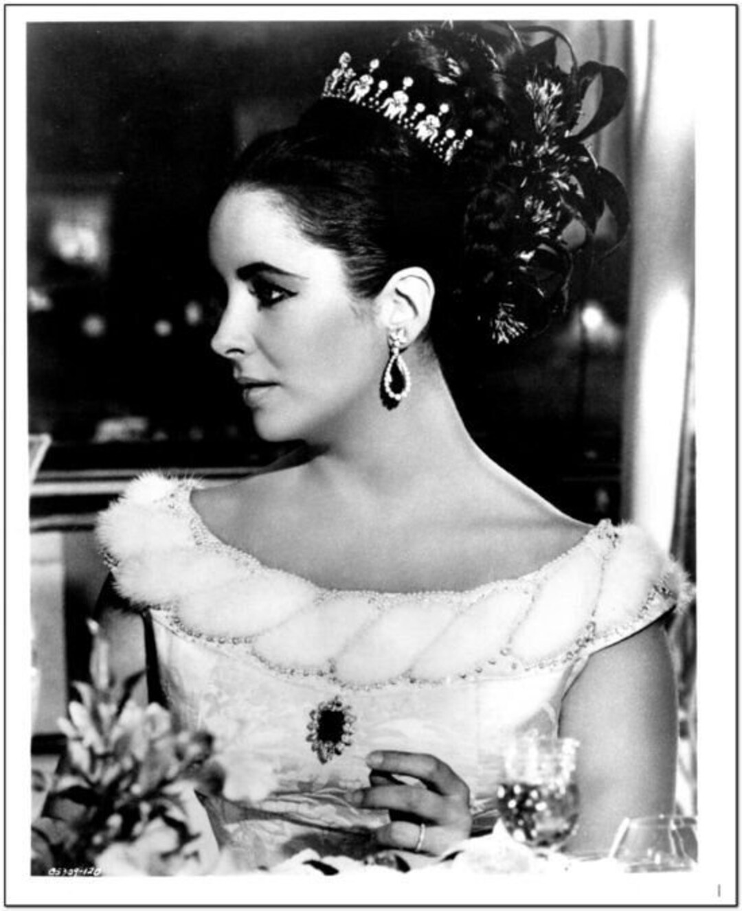 ELIZABETH TAYLOR - 1963 - Original Glossy Portrait Photo - From Vips ...