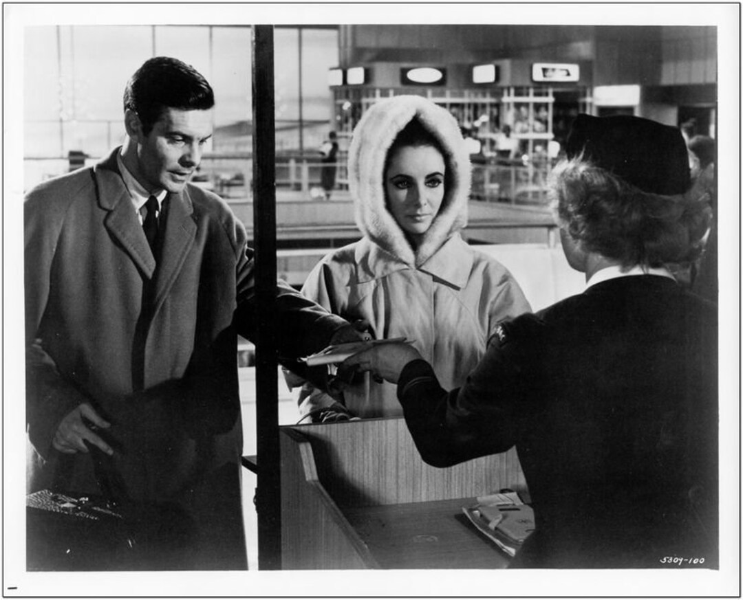 ELIZABETH TAYLOR - 1963 - Original Glossy Portrait Photo - From Vips ...