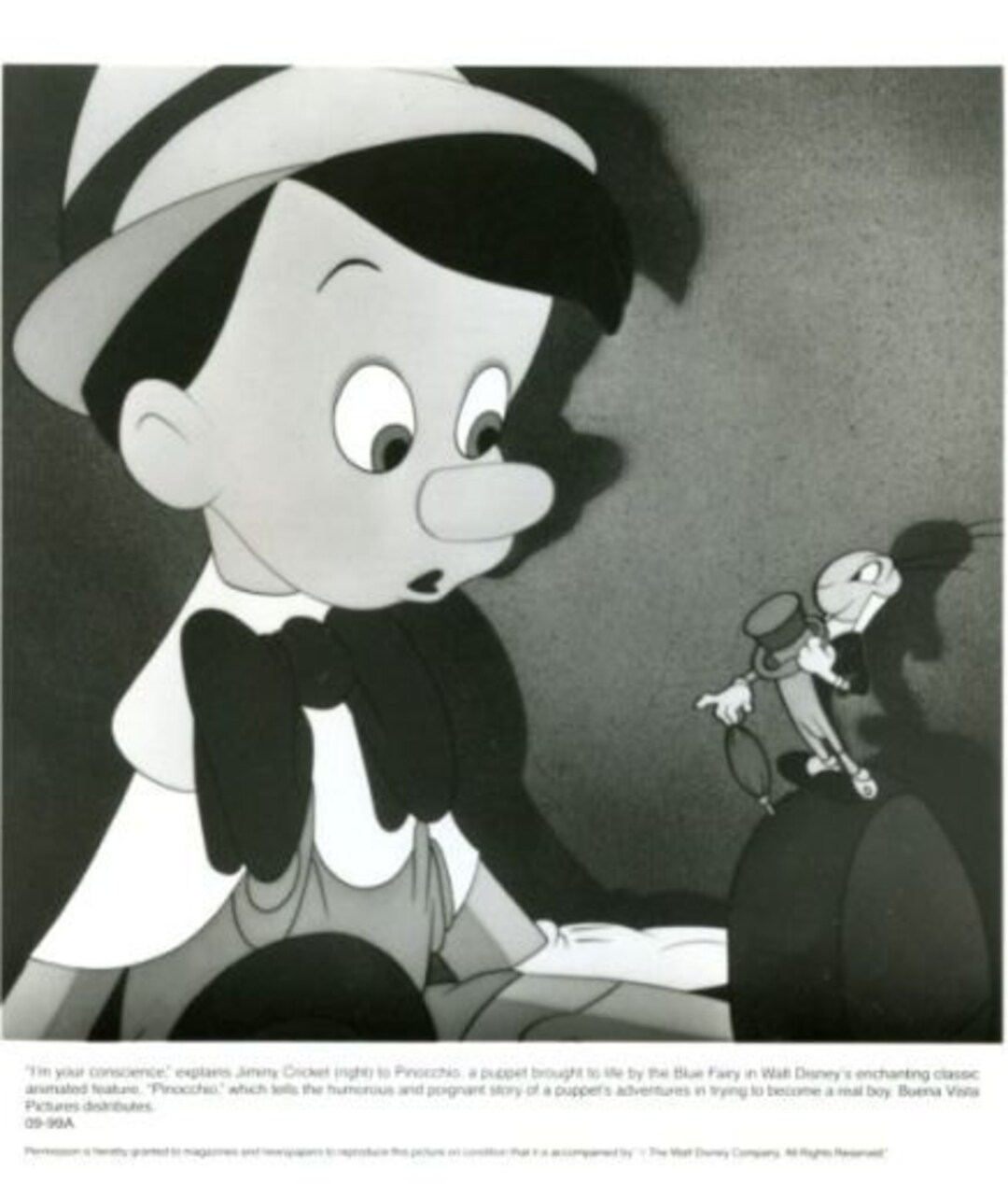 PINOCCHIO - R92 - Original DISNEY Studio Issued Press Kit With 4 Glossy ...